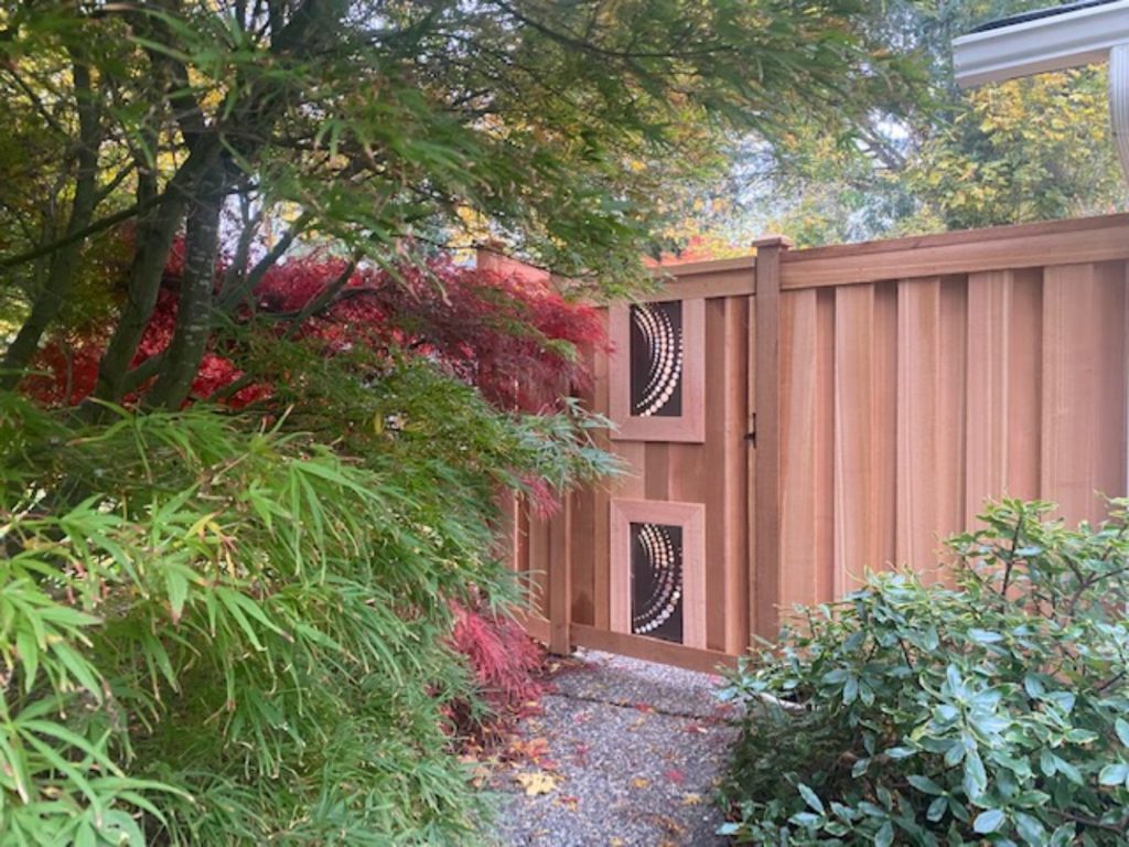 Latest Fall-Ready Fence Design Trends for 2023: Transform Your Yard