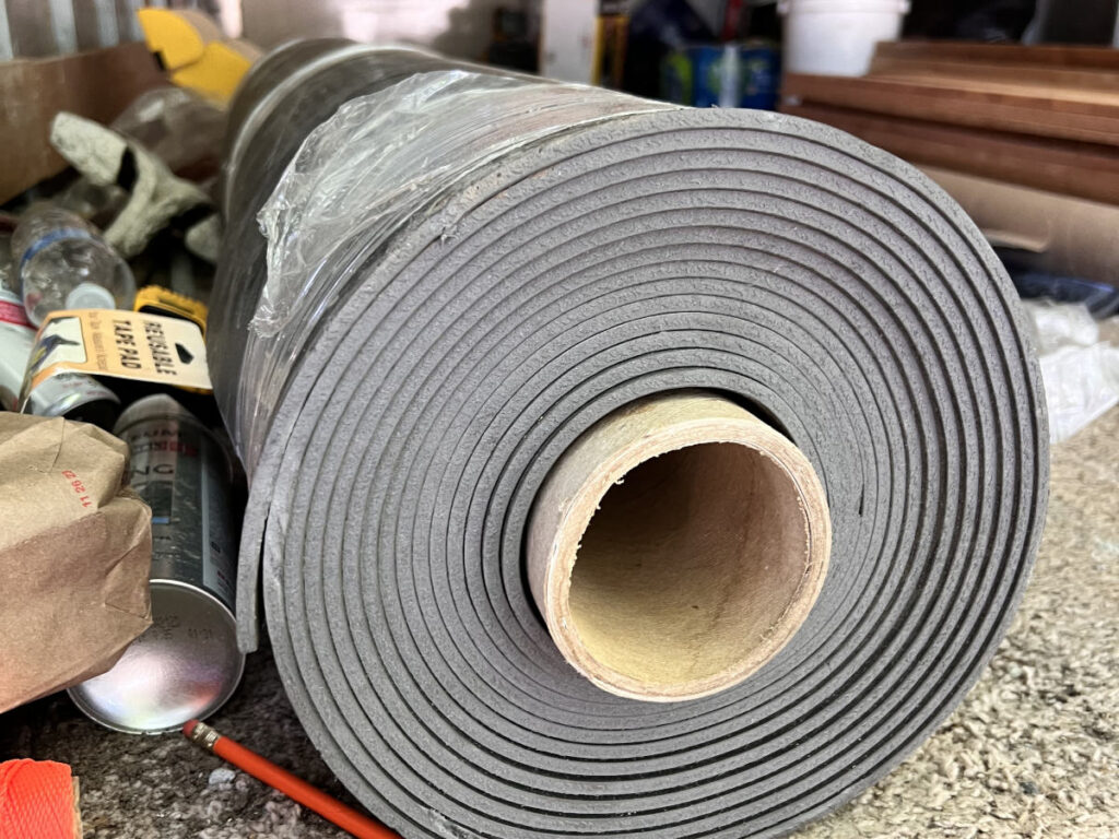 Top Tips for Building a Soundproof Fence to Reduce Noise